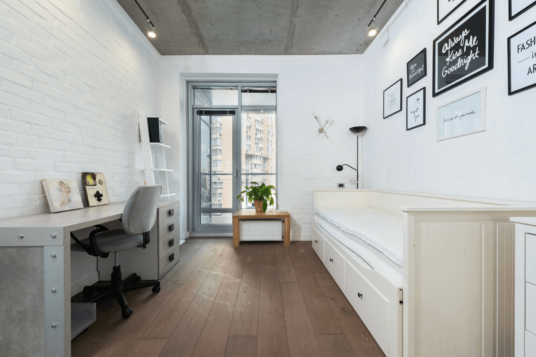 Minimalistisch Wohnen: Vorher-Nachher Ideen mit und ohne Familie - Comobau